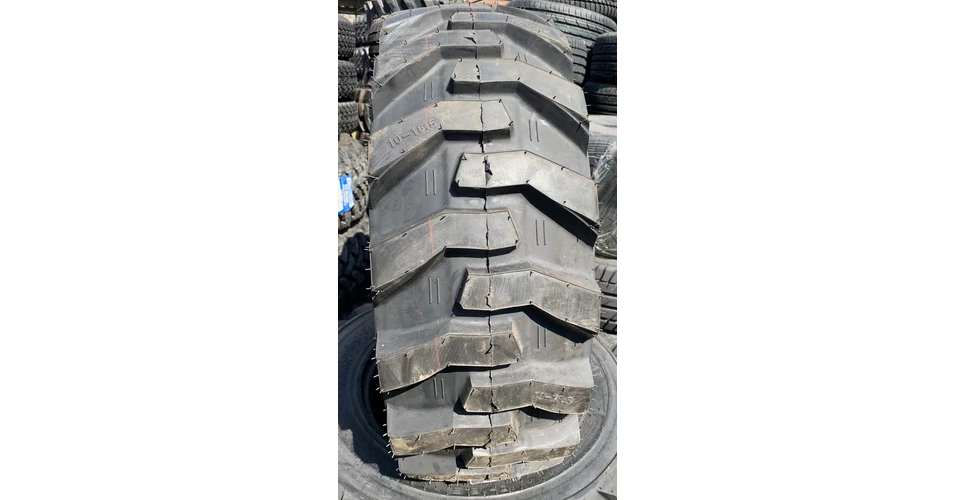 10 - 16.5 10 PR, TL, LOADER HD CEAT Bobcat - Rakodó gumi